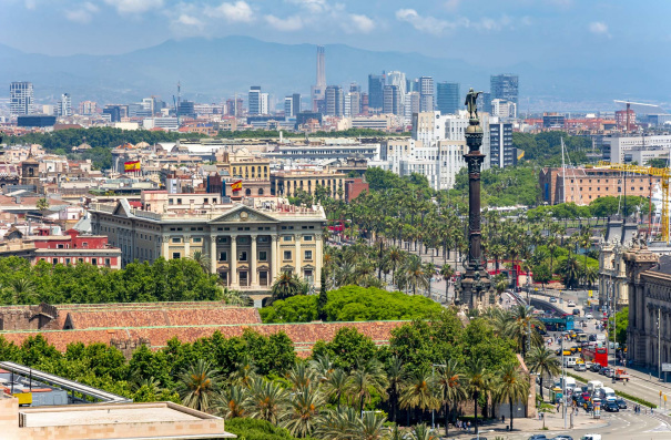 Teatres de l'Avinguda Paral·lel de Barcelona - Hotel SERHS Del Port
